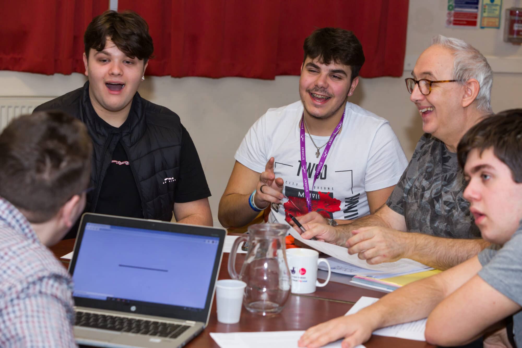 A community response to loneliness - Local Trust